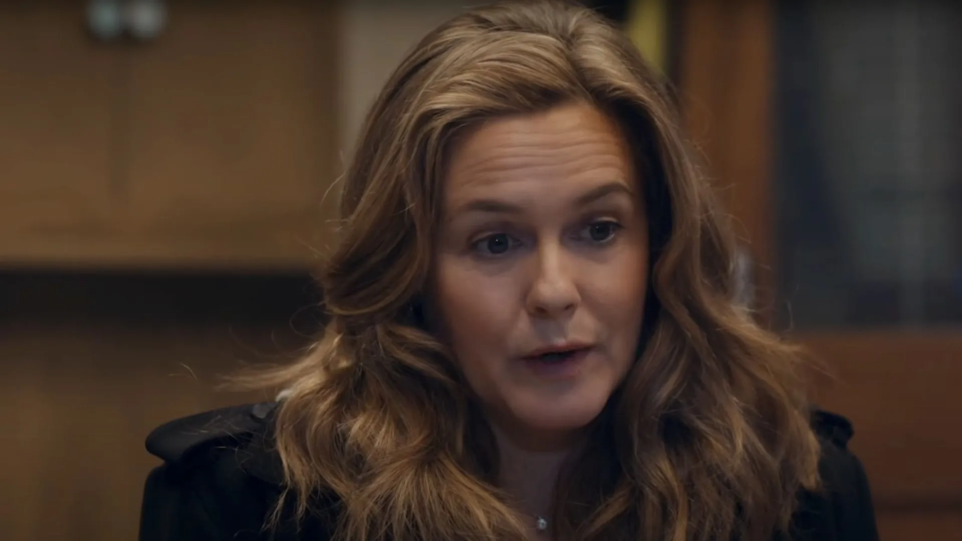 Irish Blood Review: Alicia Silverstone Shines in a Flawed Mystery ...