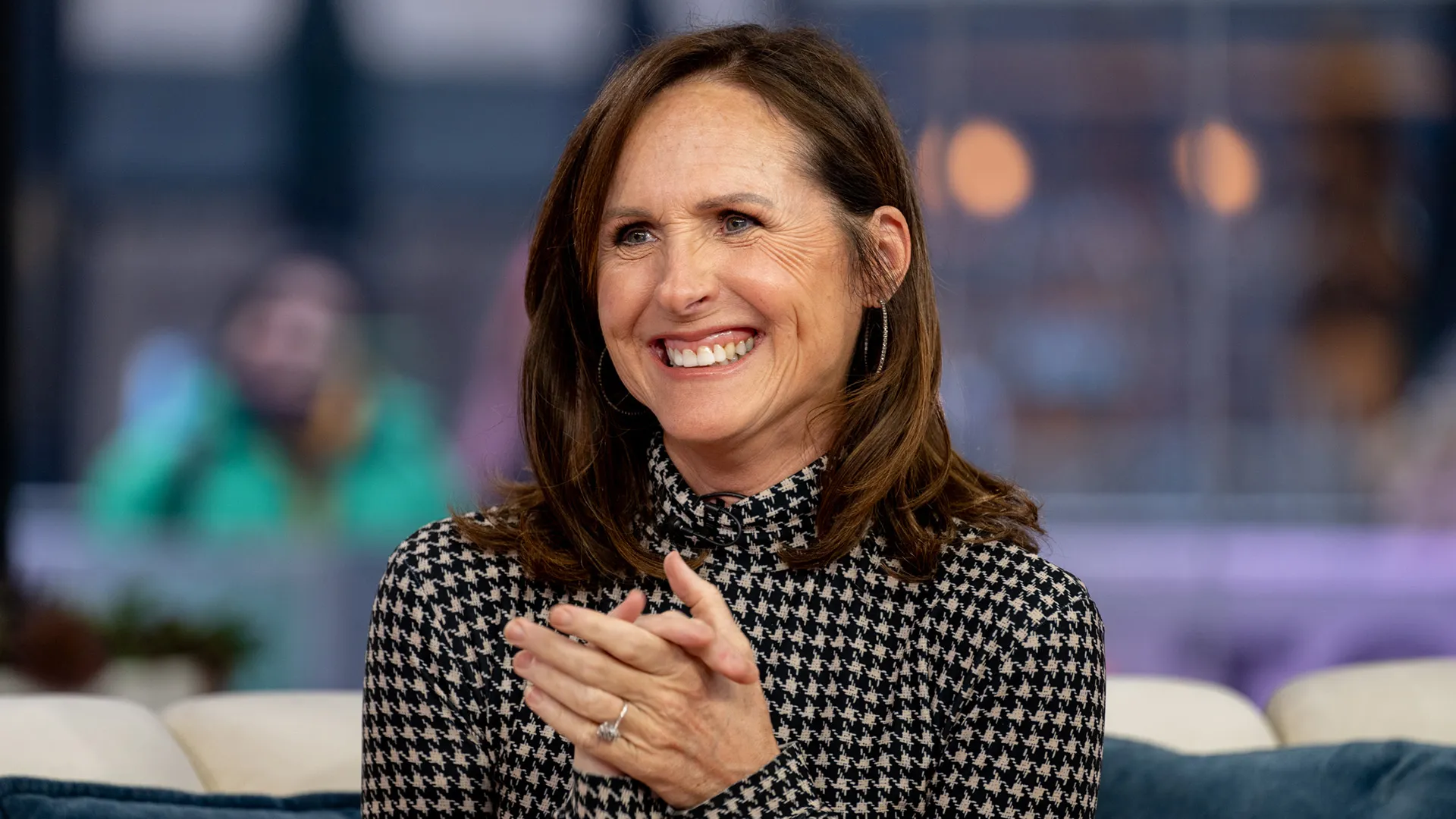 Molly Shannon Tees Up With Will Ferrell in Netflix Golf Comedy - Gazettely