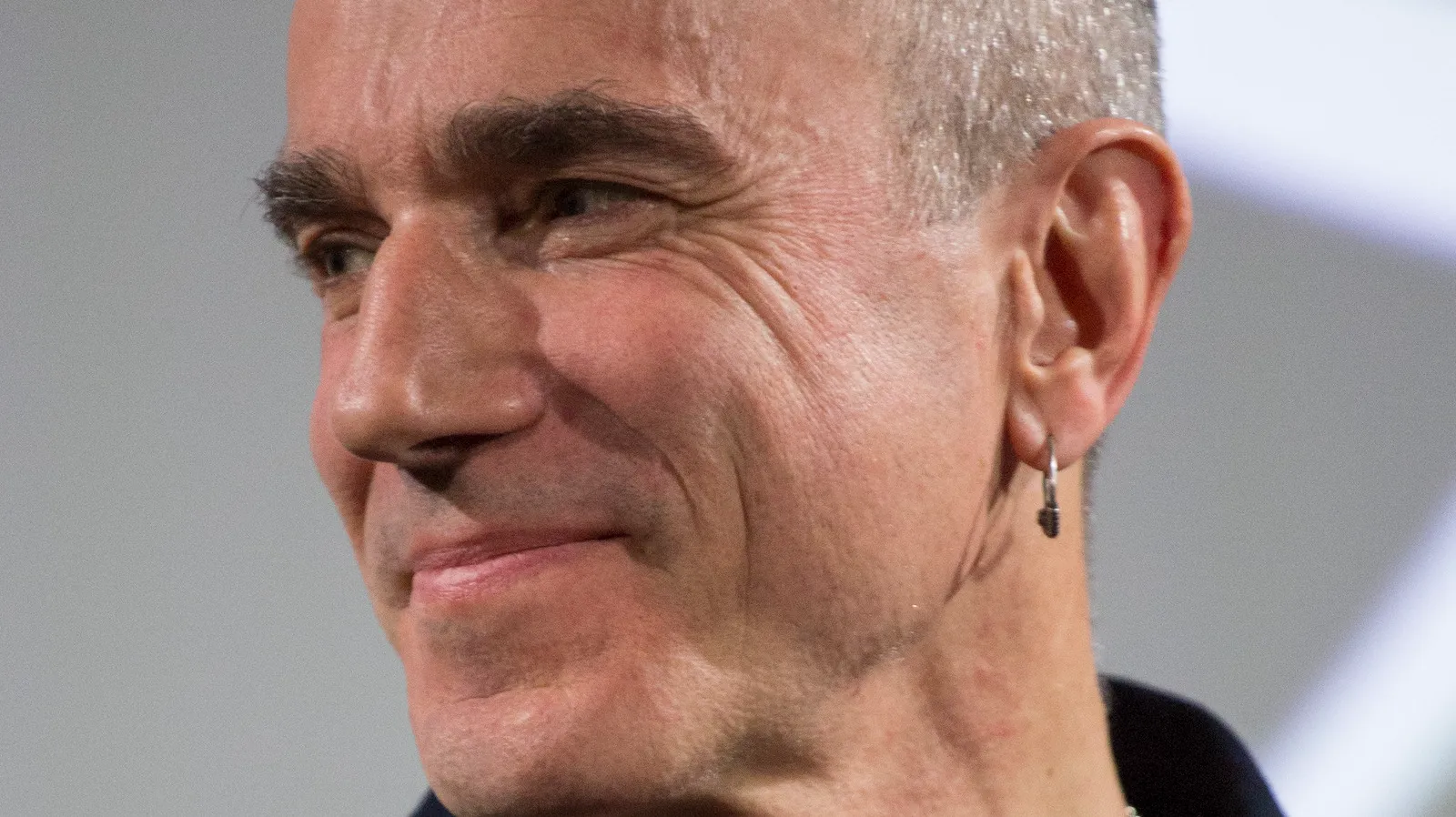 Daniel Day-Lewis Explains His “Retirement” and Returns in Anemone ...