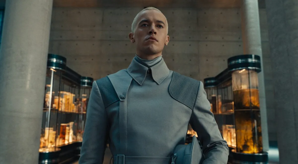 Tom Blyth Says Hunger Games Hype Faded Fast as He Pivots to Grittier ...