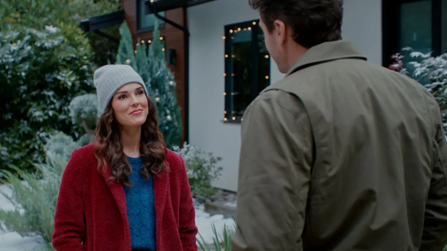 Christmas at the Catnip Café Review: Paul Campbell and the Power of ...